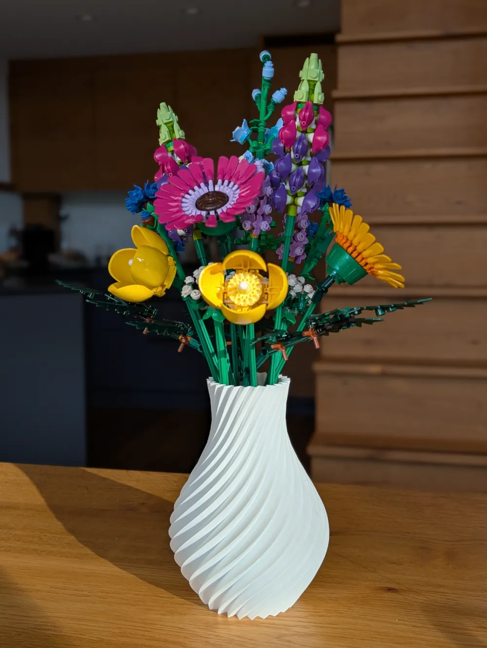 Vase for brick built Botanical Sets by Print King MakerWorld: Download ...