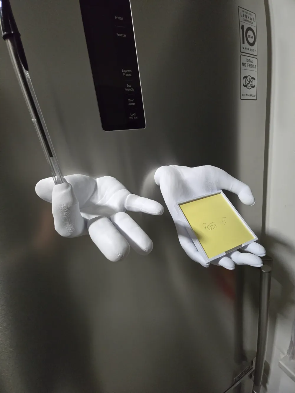 Magnetic fridge hands - Free 3D Print Model - MakerWorld