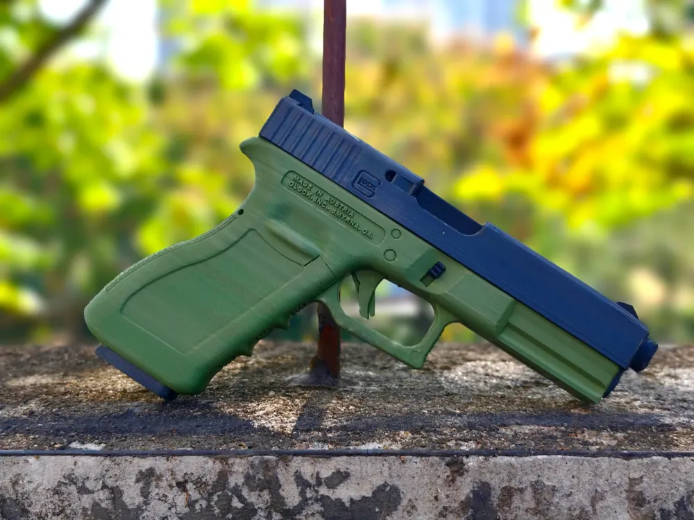 Modelo de juguete de pistola Glock 17 Gen4 (con archivo .stp) por 补补觉去 ...