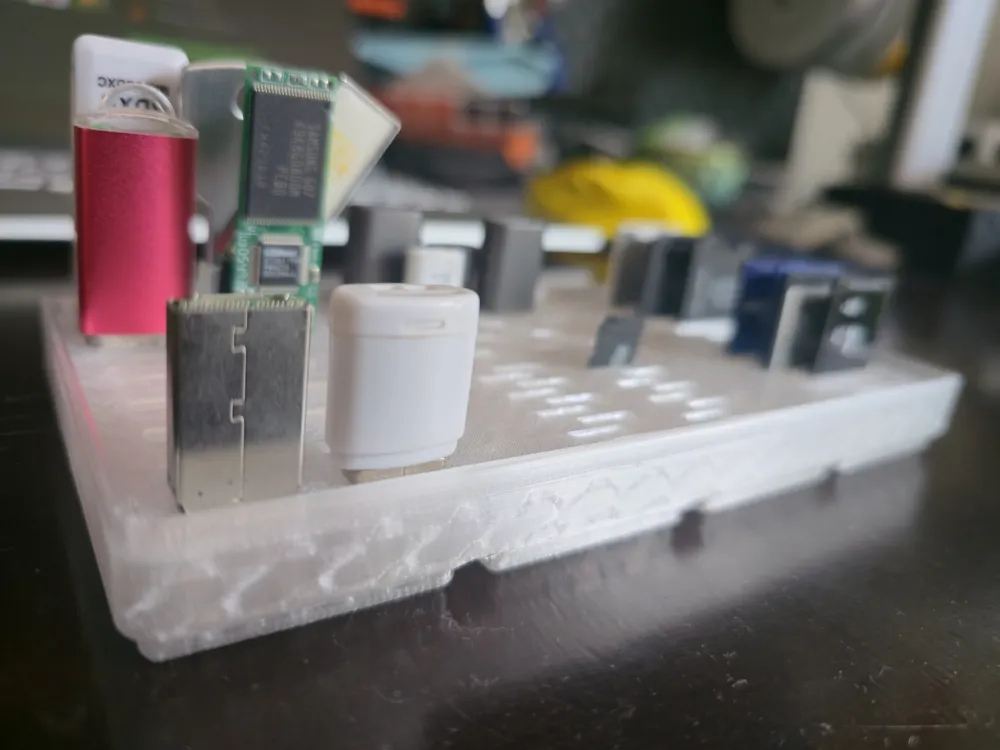 Gridfinity Usb-Sd-MicroSd card storage by weezlie MakerWorld: Download ...