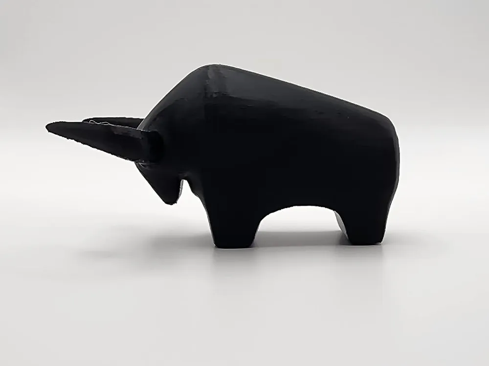 Minimalist Bull Statue by M2 Design - MakerWorld