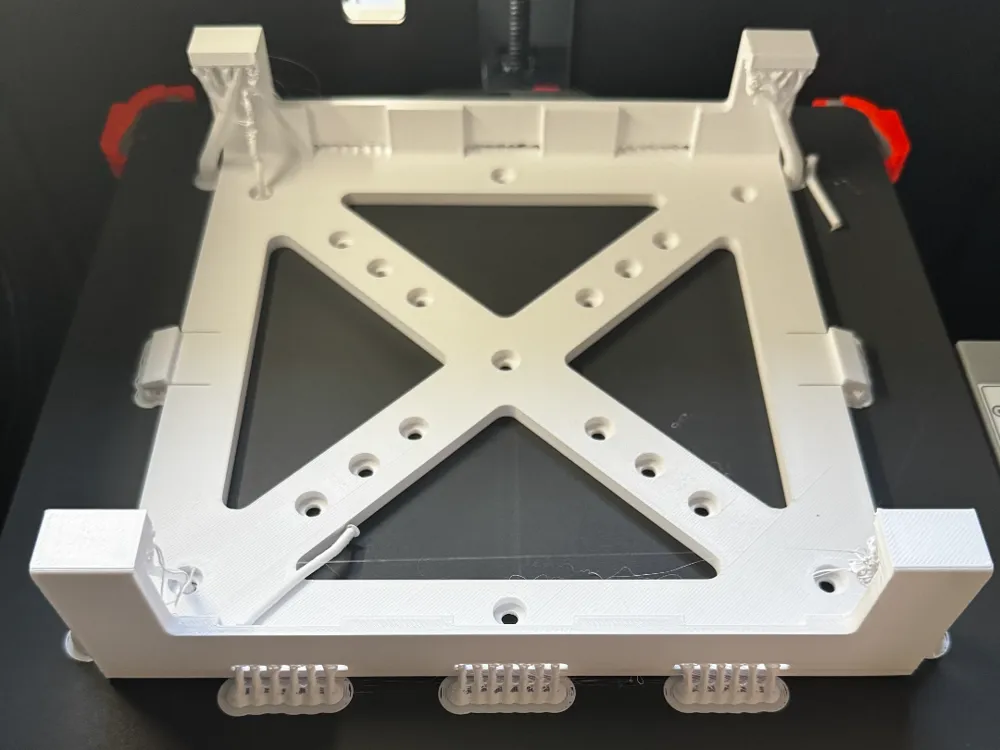 3Dプリント VESA穴付きOptiPlex Micro ウォール/デスクマウント - 無料3Dモデル -MakerWorld