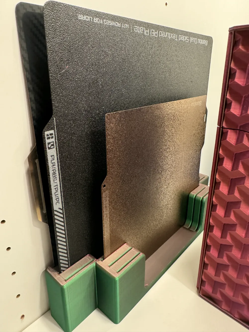 Platten Halter P1P und A1 mini Remixed by Conchulio - MakerWorld