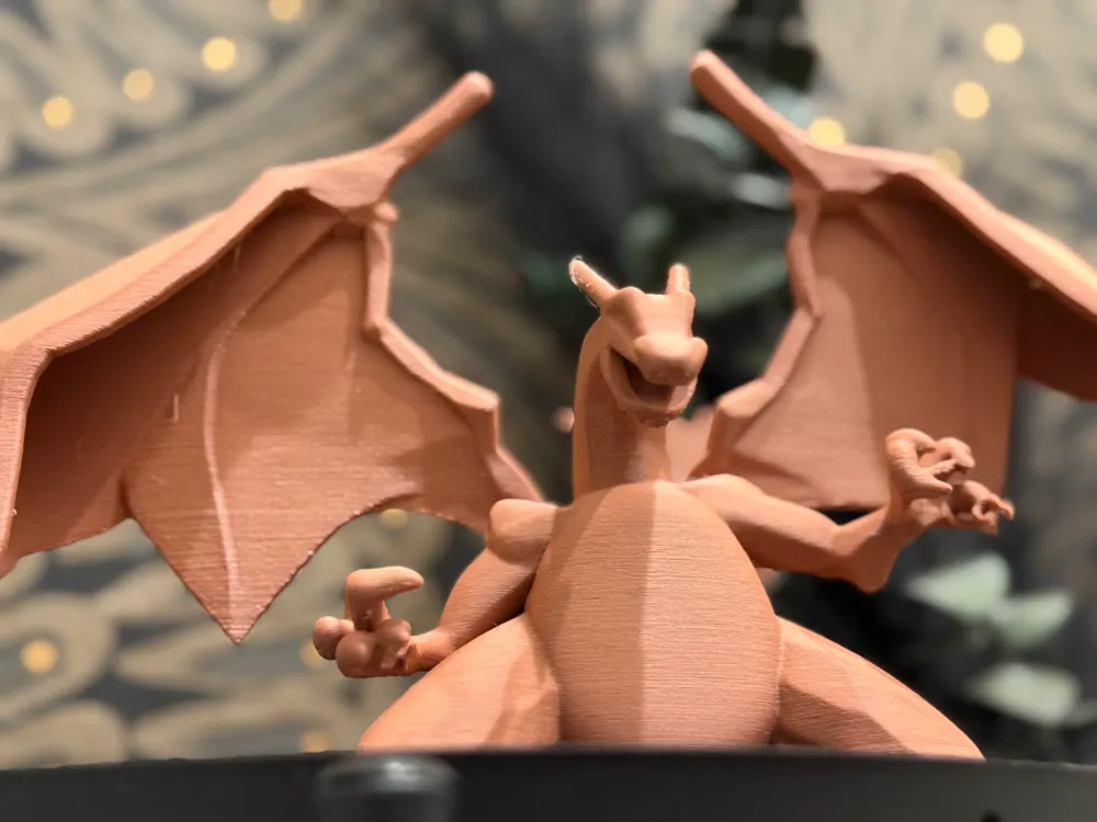 喷火龙主题雕像 来自 CRV.3DMakerWorld：免费下载 3D 模型