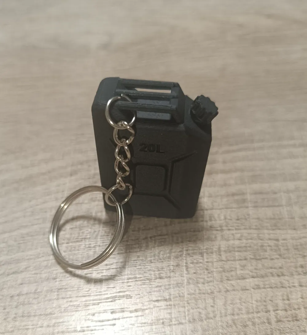 Fuel Tank 20L - Keychain by Sakkez Games - MakerWorld