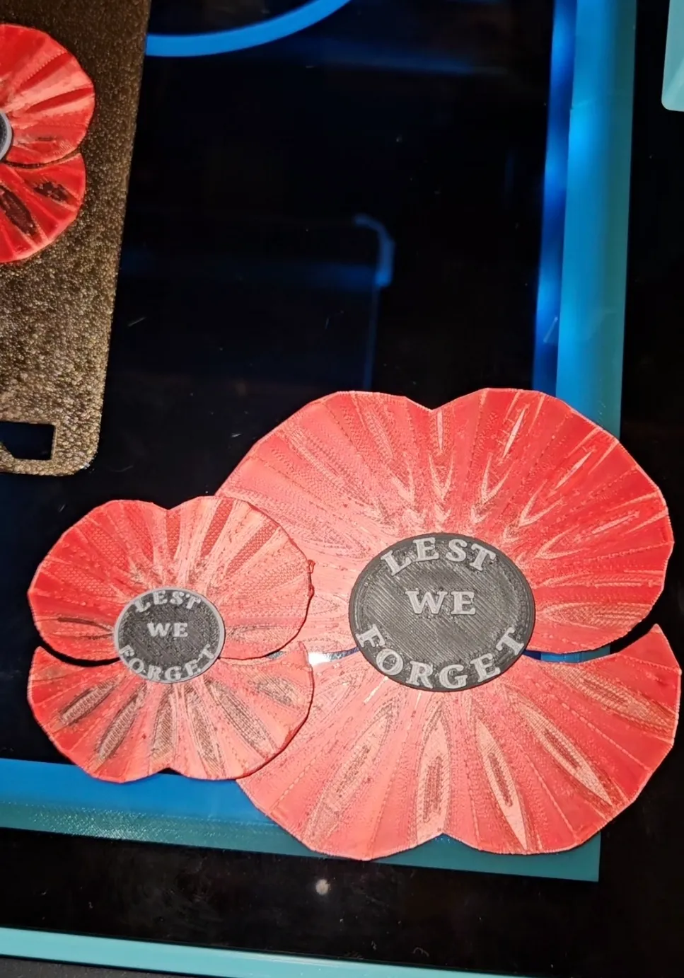 Remembrance Day full size Poppy - Free 3D Print Model - MakerWorld