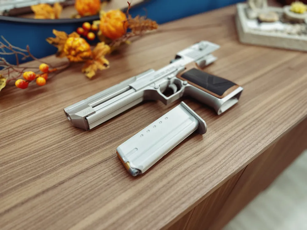 Resident Evil 2 - Desert Eagle 50AE Lightning Hawk by 3dwb MakerWorld ...