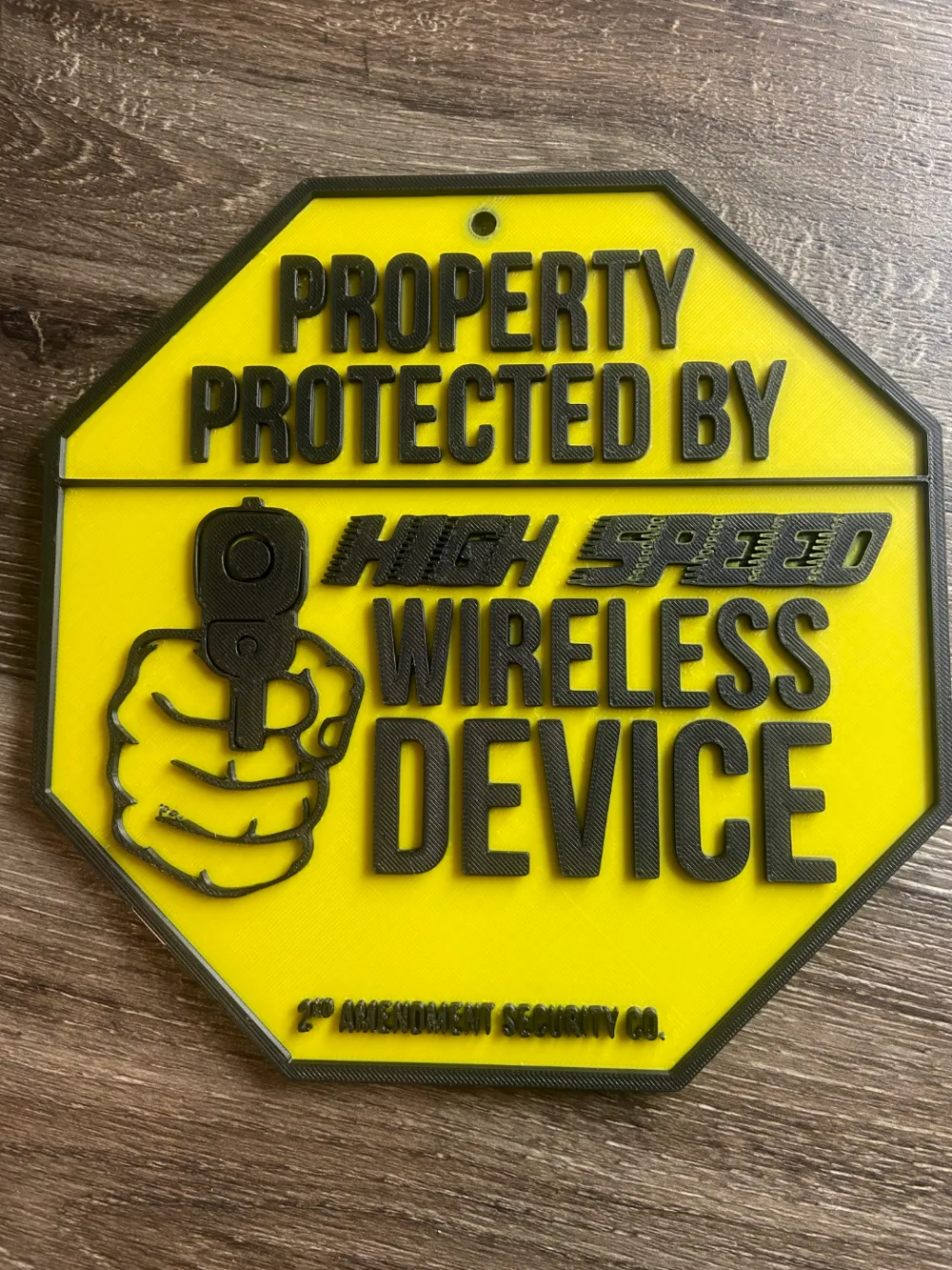 Wireless Device Warning Sign by 3DOdyssey - MakerWorld