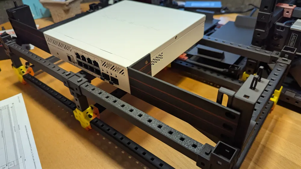 Fully Customizable Rackmount Ears by KellerLab MakerWorld: Download Free 3D Models