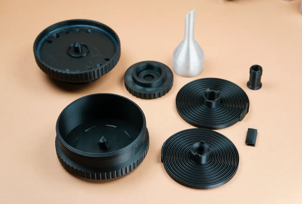 Film Developing Tank Set by Picoluma-3D MakerWorld: Download Free 3D Models