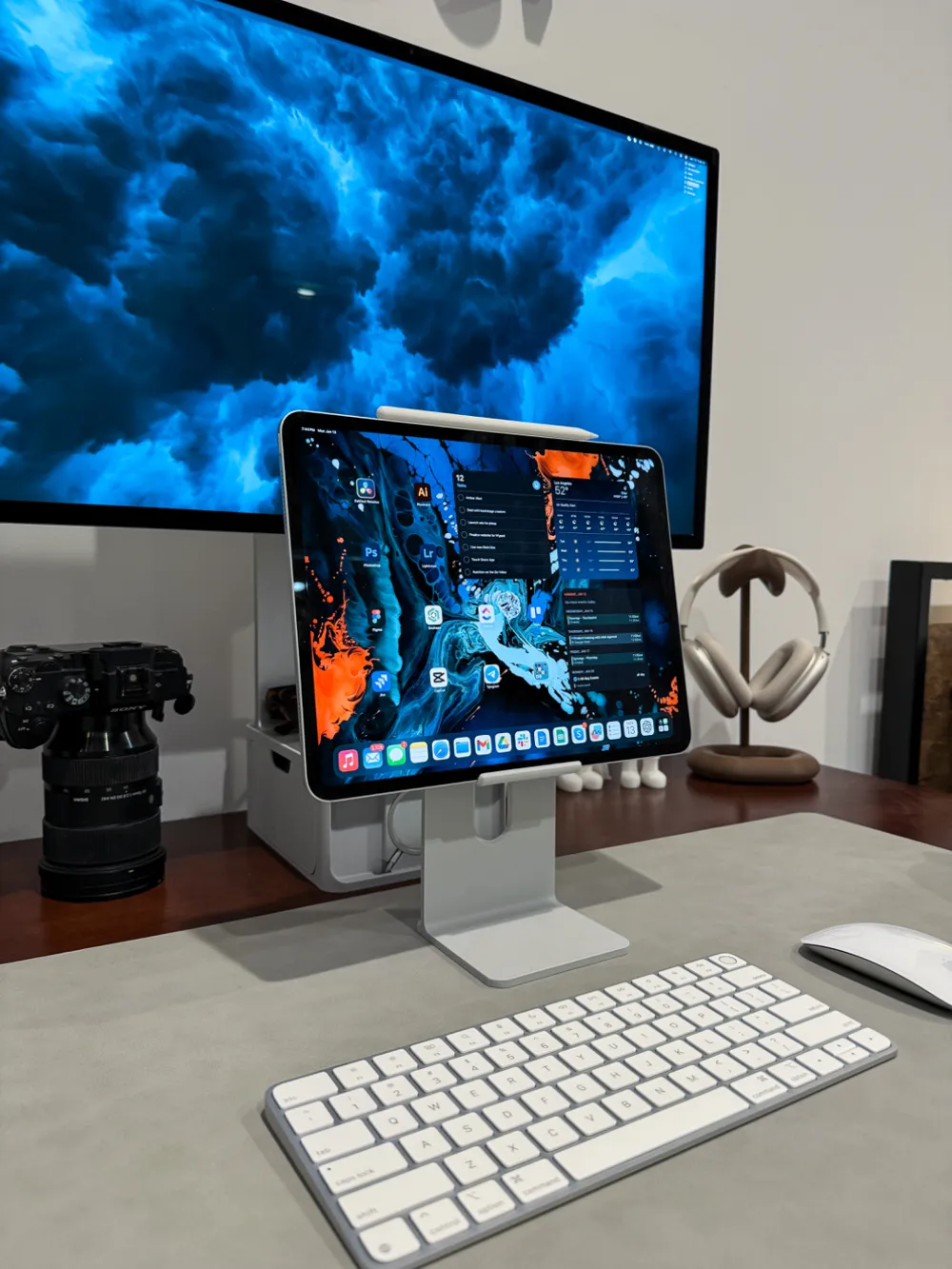 iPad Studio Stand V2 - Free 3D Print Model - MakerWorld