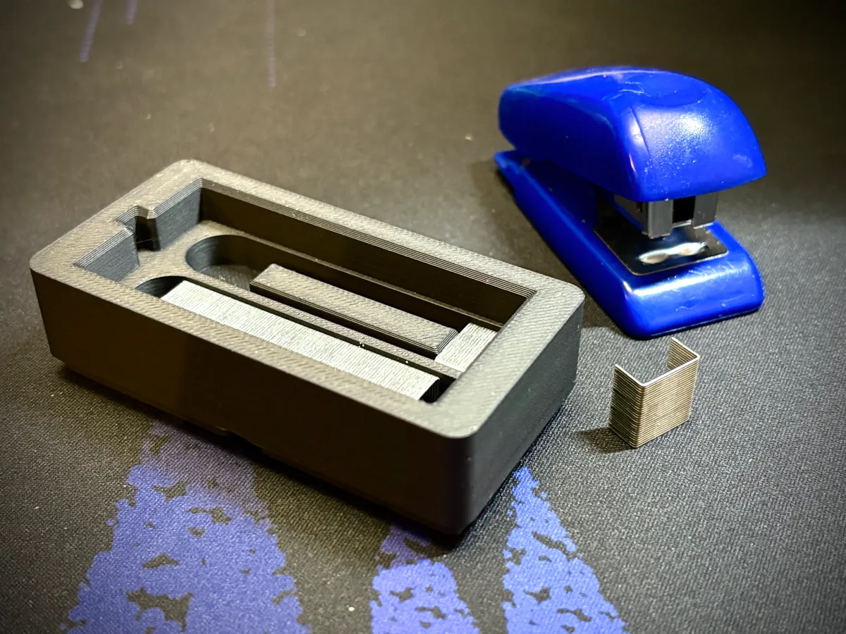 Gridfinity - Swingline Mini-Stapler Bin - Free 3D Print Model - MakerWorld