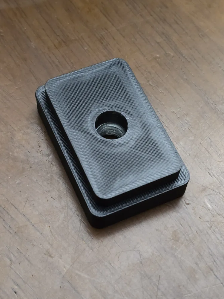 GM / Chevy Écrou Molle de paroi utilitaire - Modèle d'Impression 3D ...