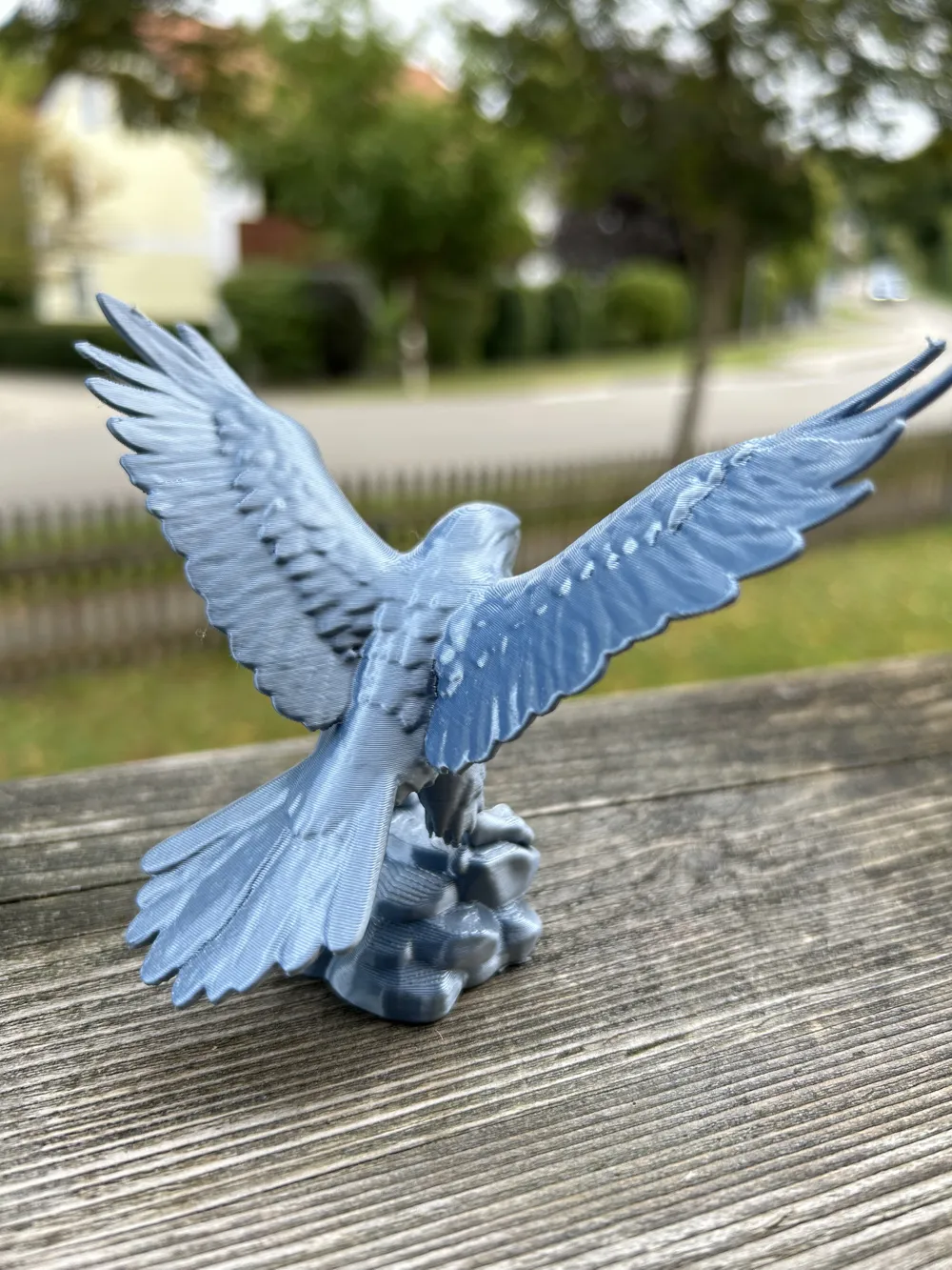 Águia Majestosa na Rocha por Willis3ddruck MakerWorld: Baixe modelos 3D ...