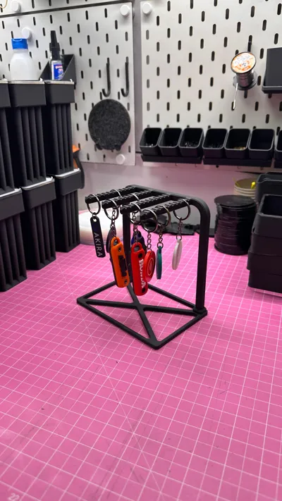 Keychain Display Stand and Dispenser - Free 3D Print Model - MakerWorld