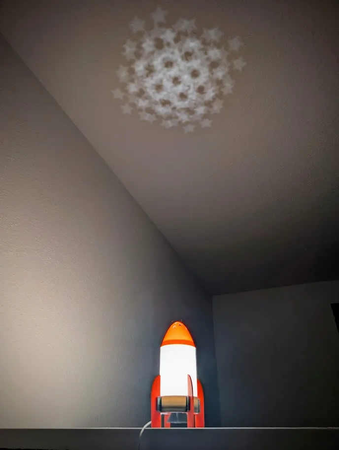 Ad astra_to the stars_Rocket Lamp stars projection by G__W__ - MakerWorld