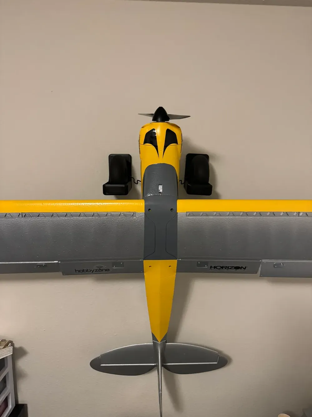 Carbon Cub Wall Mount - Free 3D Print Model - MakerWorld