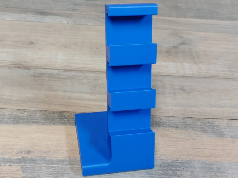 Triple RSA Token Stand Remixed by 4beemaster - MakerWorld