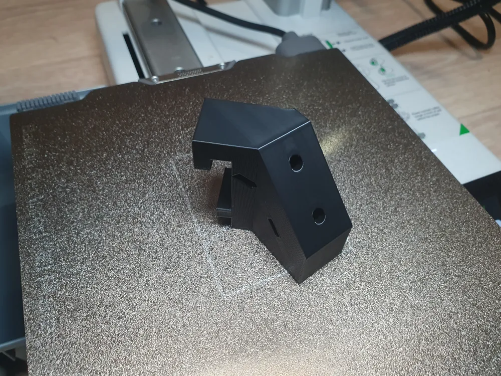 Niedrig-zentrierte seitliche Spulenhalterung für Ender 3 / Pro / V2 ...