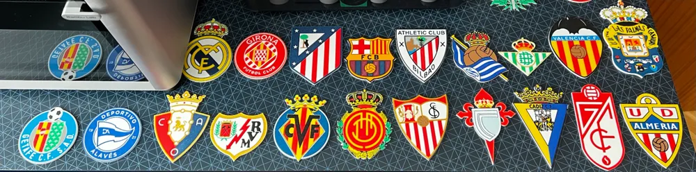 FC Barcelona Escudo - Football Shield by Culebra - MakerWorld