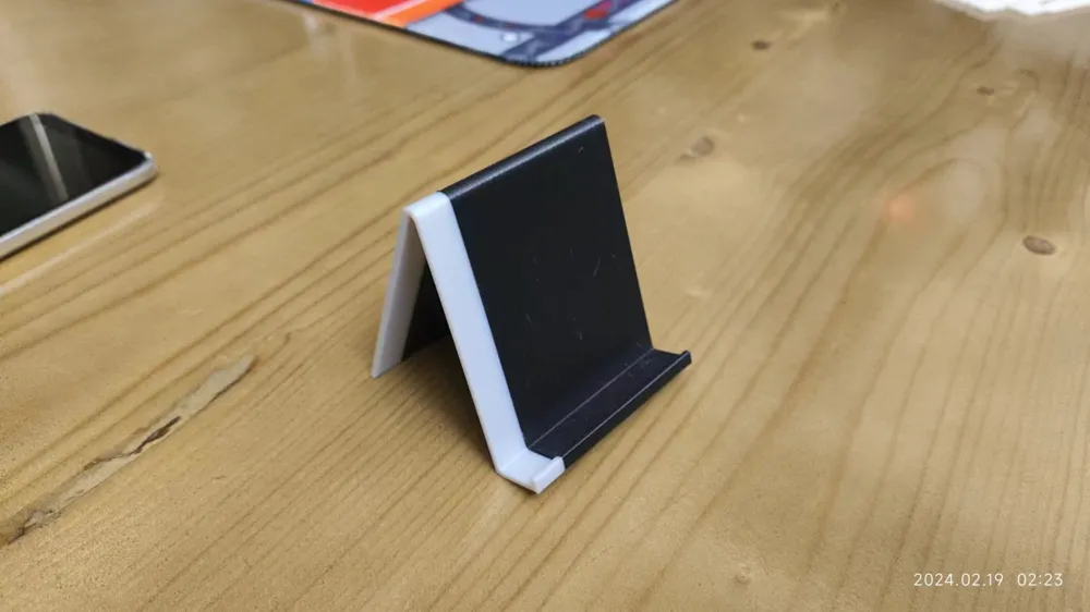 简易手机支架 Simple phone holder by SISHIHE - MakerWorld