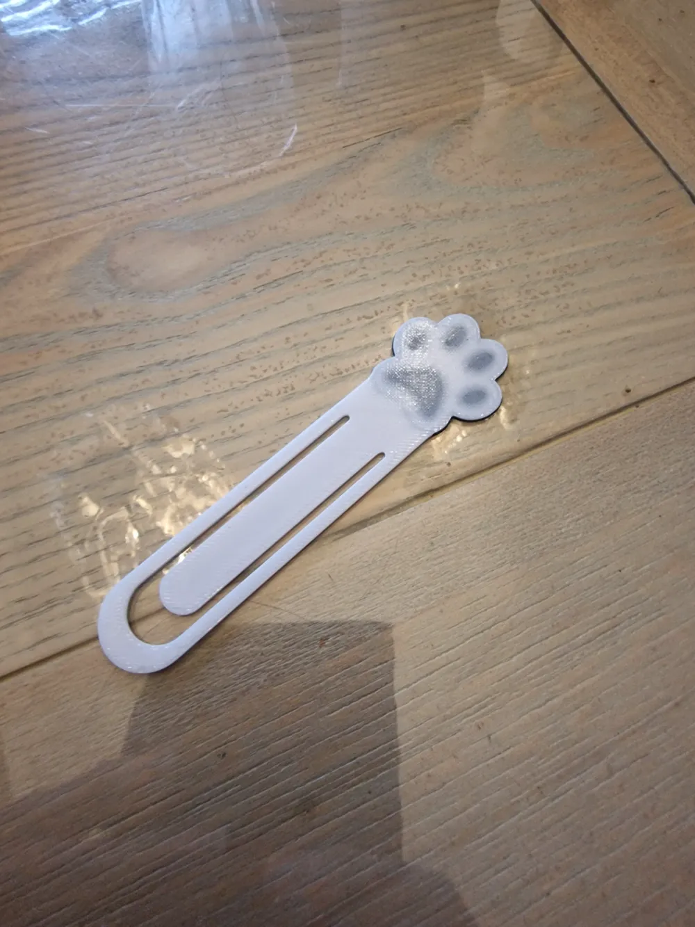 Cat paw bookmark by mkersjes - MakerWorld