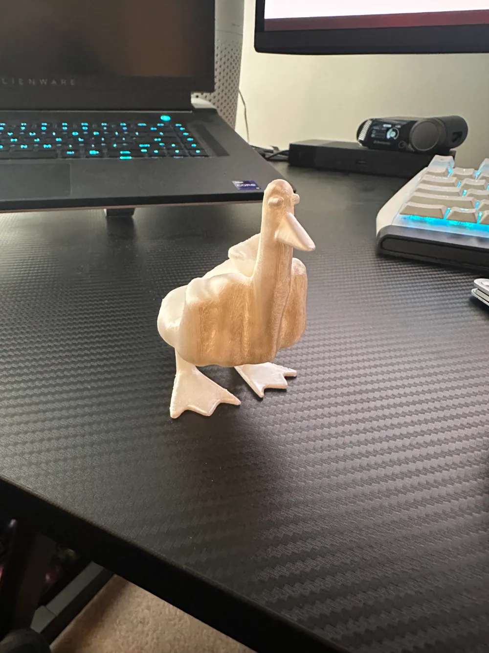 Middle Finger Duck v3 Remixed by A_W00DEN_SP00N - MakerWorld