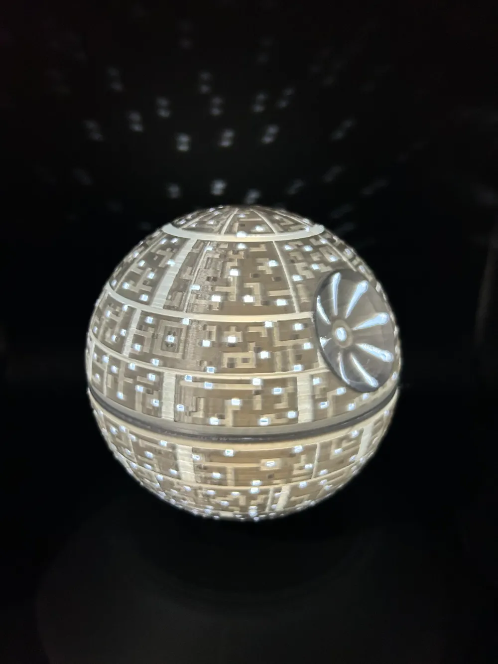 Death Star levitating nightlight - Free 3D Print Model - MakerWorld