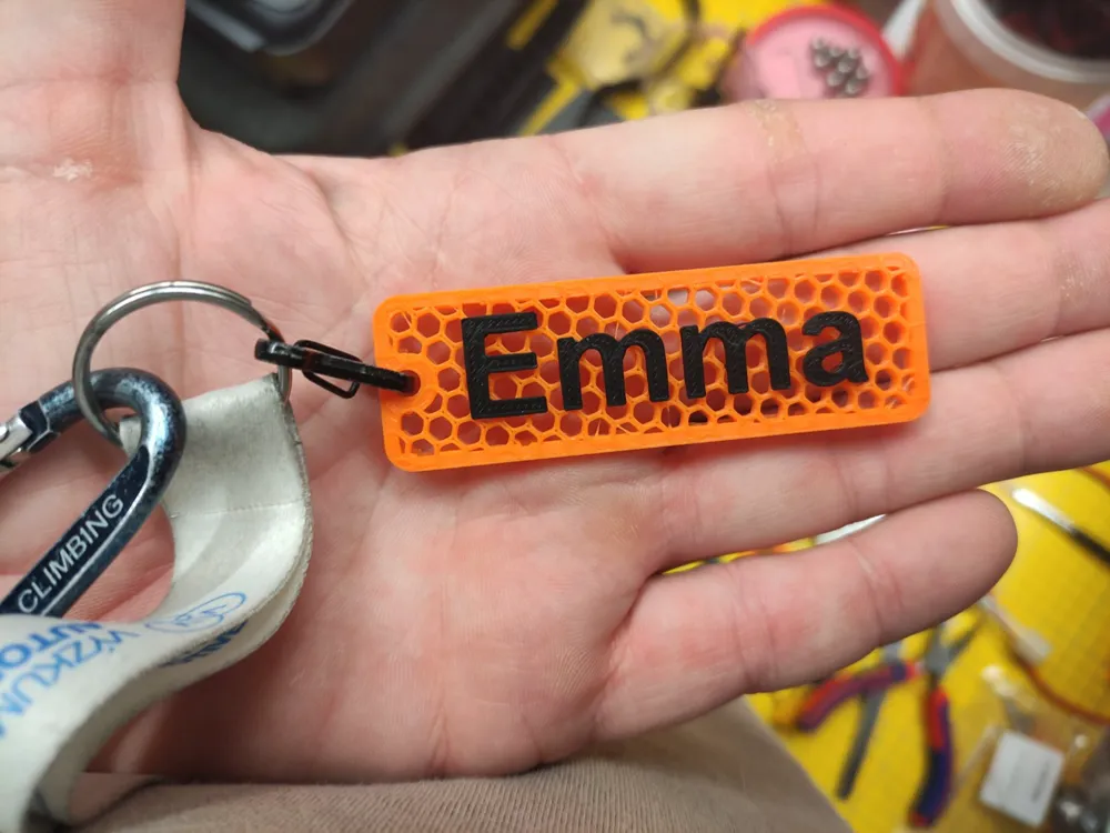 Nametag Emma by M.Srnka - MakerWorld