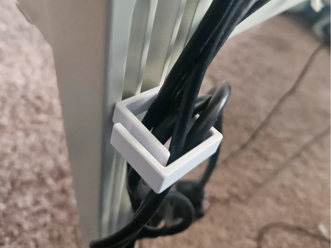 Screw-Mounted Cable Hook / Cord Organizer - Free 3D Print Model ...