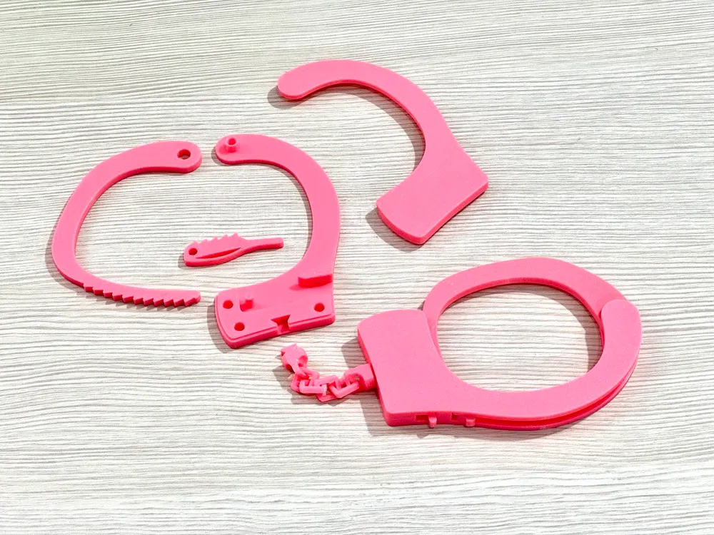 Handcuffs toy - Free 3D Print Model - MakerWorld
