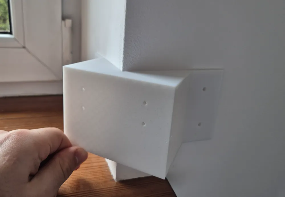 Corner camera mount by Makriseq - MakerWorld