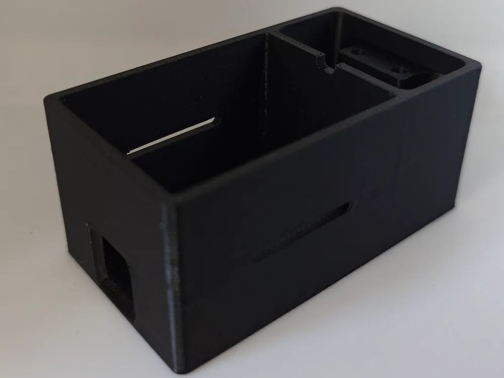Remix Of ESP32 D1 Case With BMP280 Sensor Mount Remixed by Unknown7 ...
