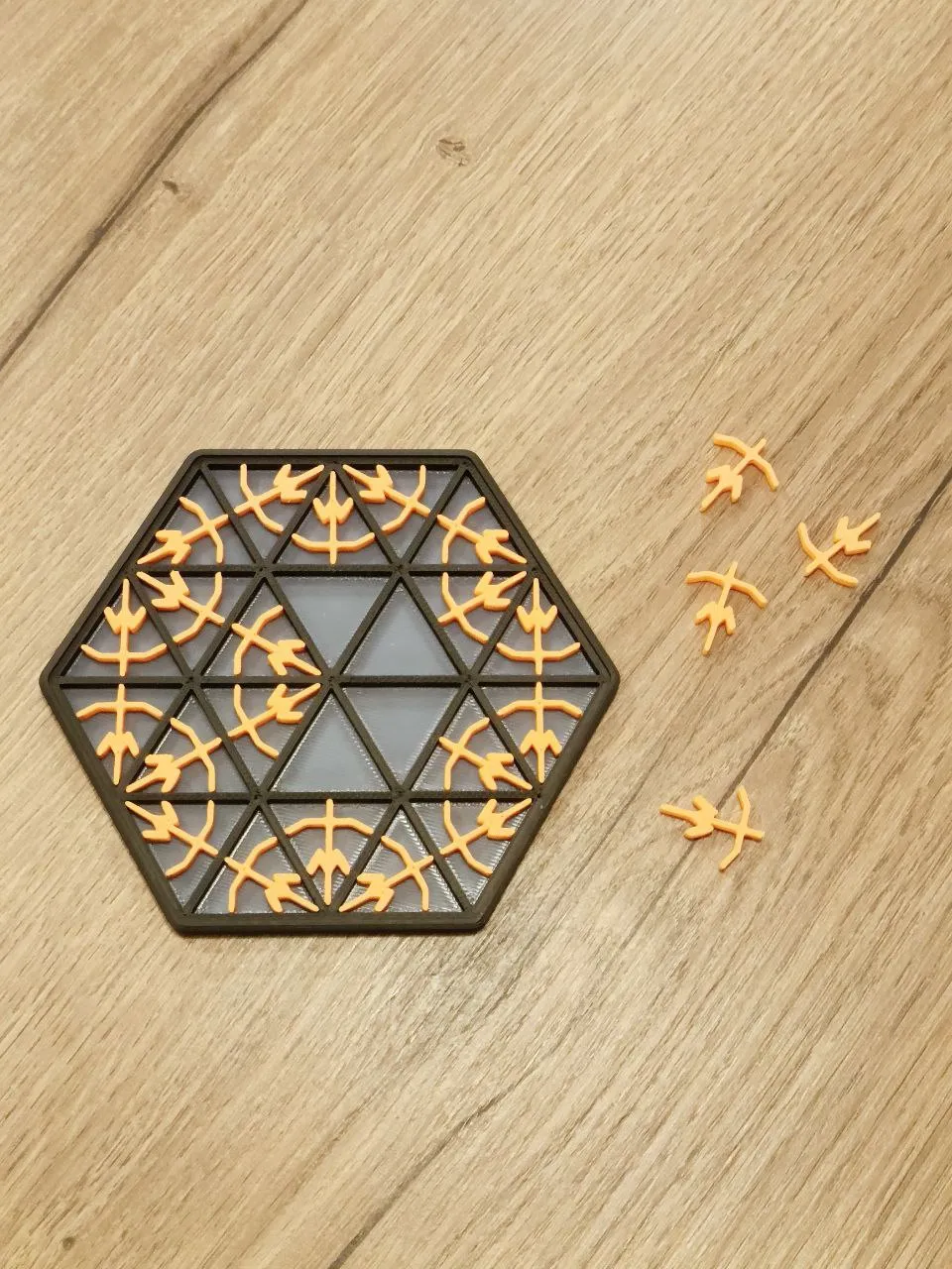 Kumikoasters – DIY Puzzle Coaster Set - Free 3D Print Model - MakerWorld