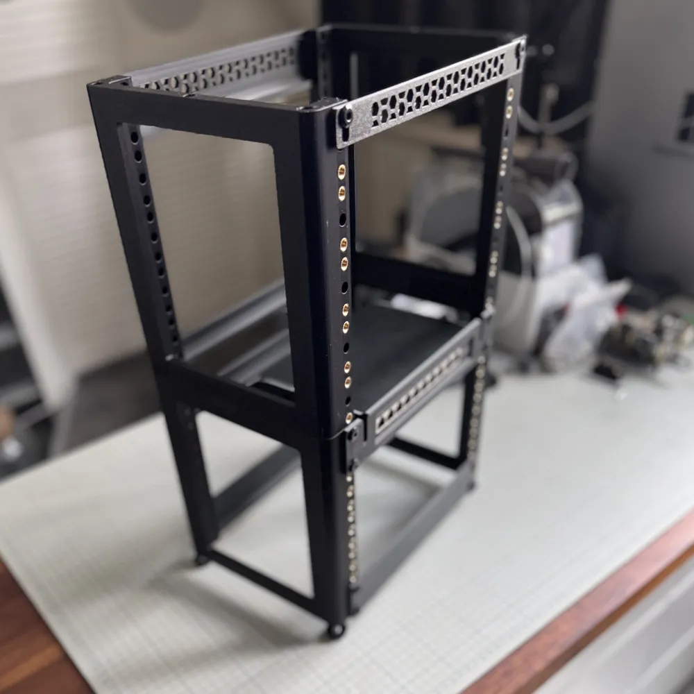 Mini Rack Modular 10 inch Homelab Server Rack by JiltedGeek MakerWorld ...