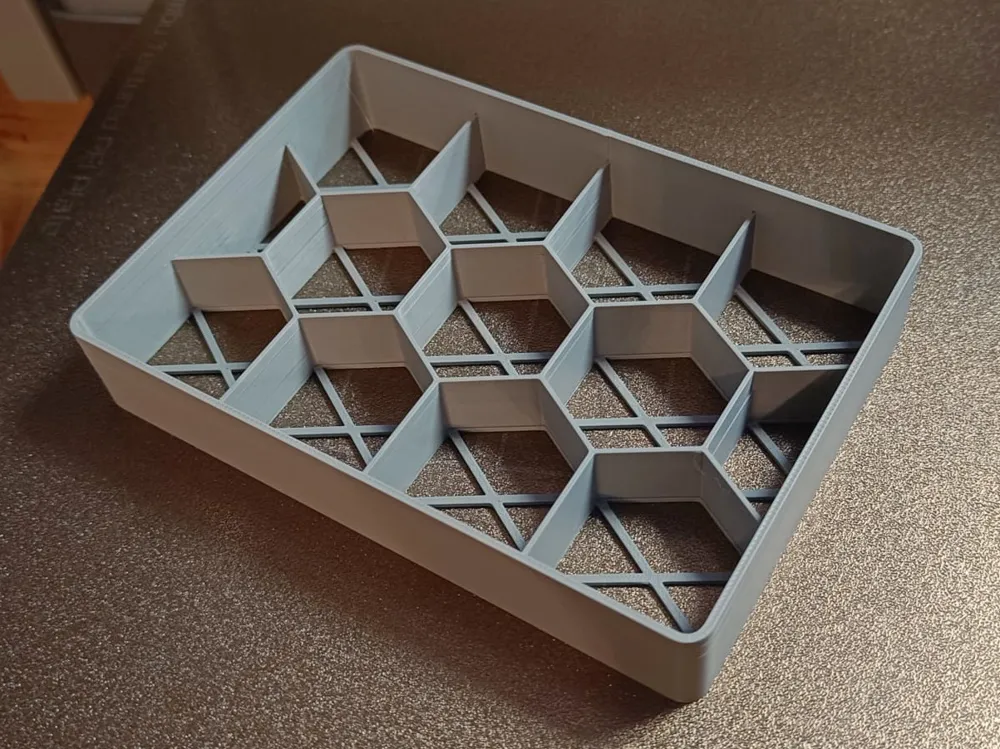 Battery Holder for eleven D size (Mono) batteries by swilde MakerWorld: Download Free 3D Models