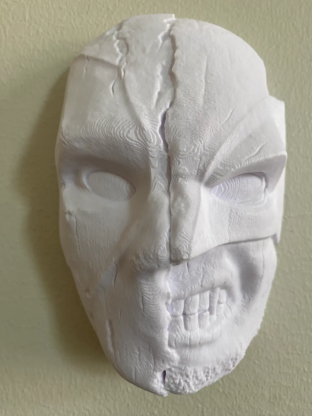 Deadpool & Wolverine Wooden mask by Lobotomy - MakerWorld