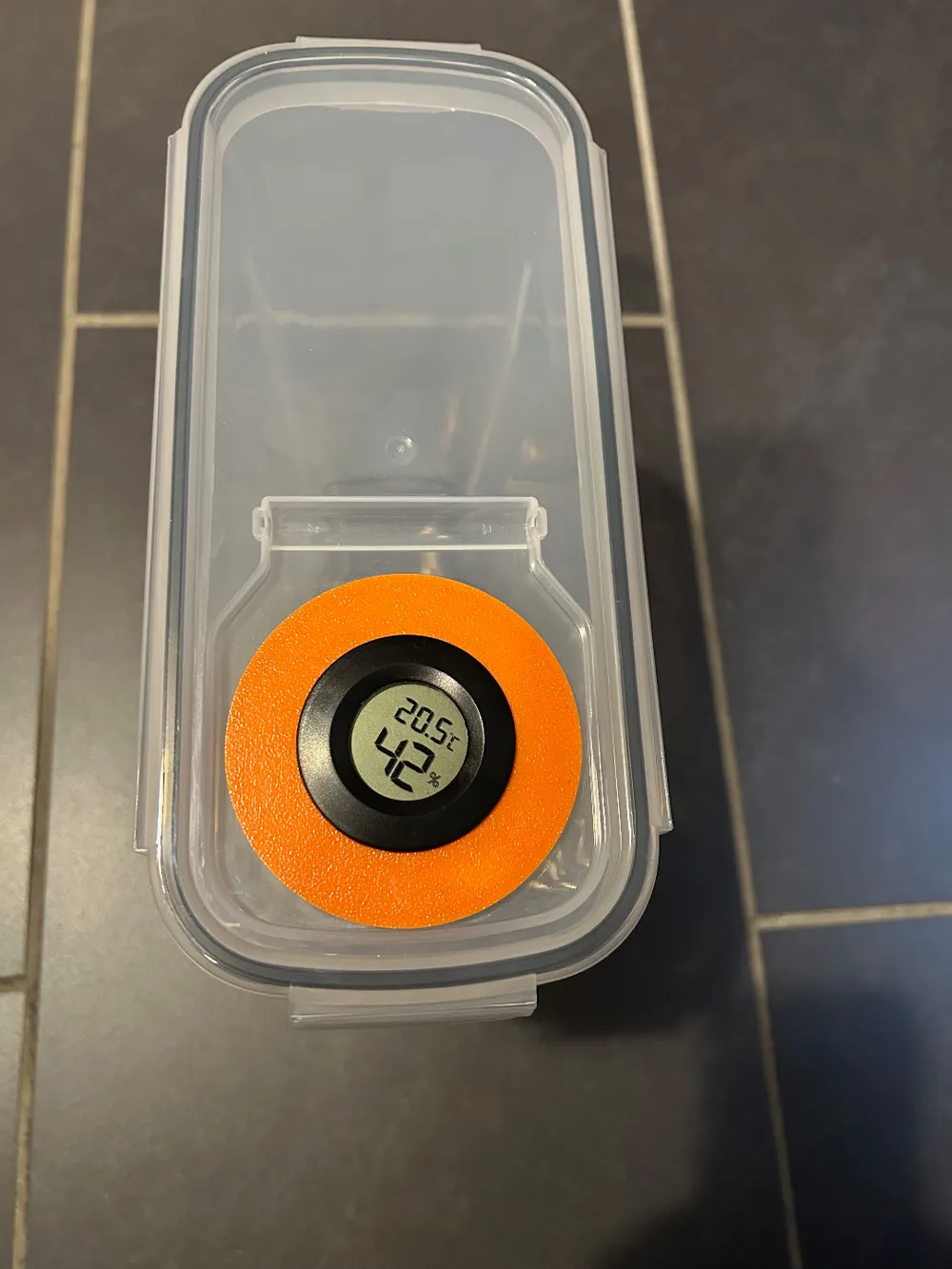 Thermometer Adapter for Filament Storage Containers by Oxooxo - MakerWorld