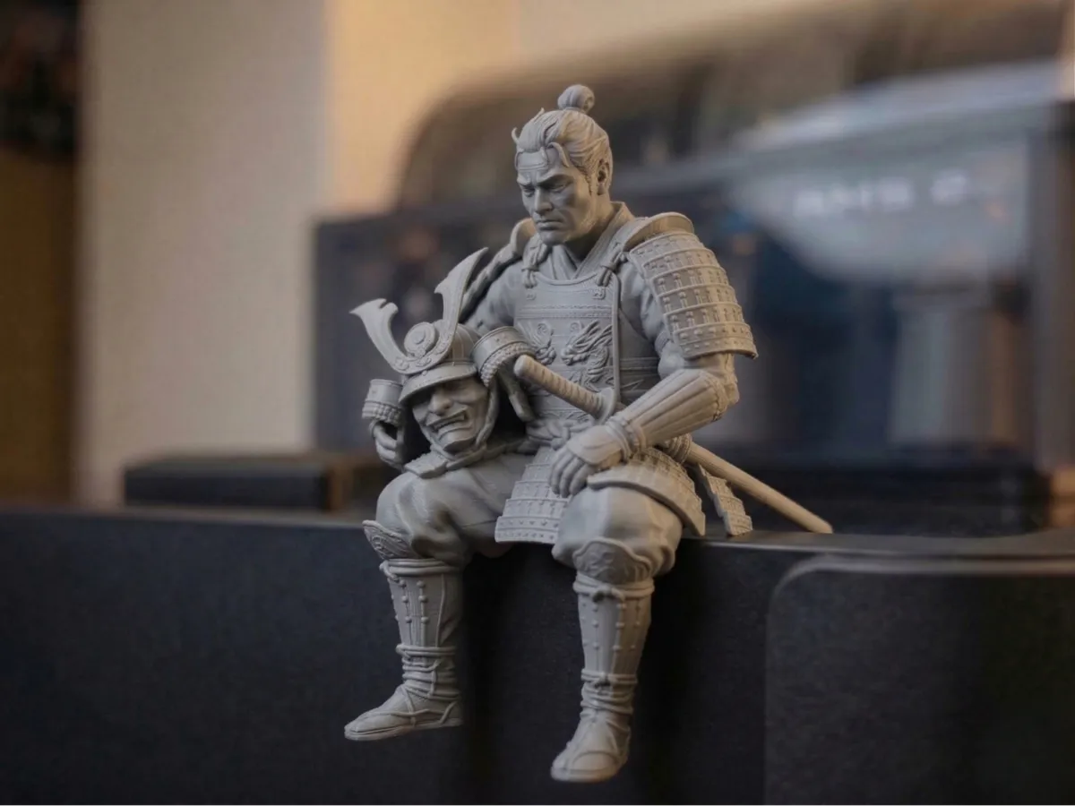 Sitting Samurai (Edge Sitter) - Free 3D Print Model - MakerWorld