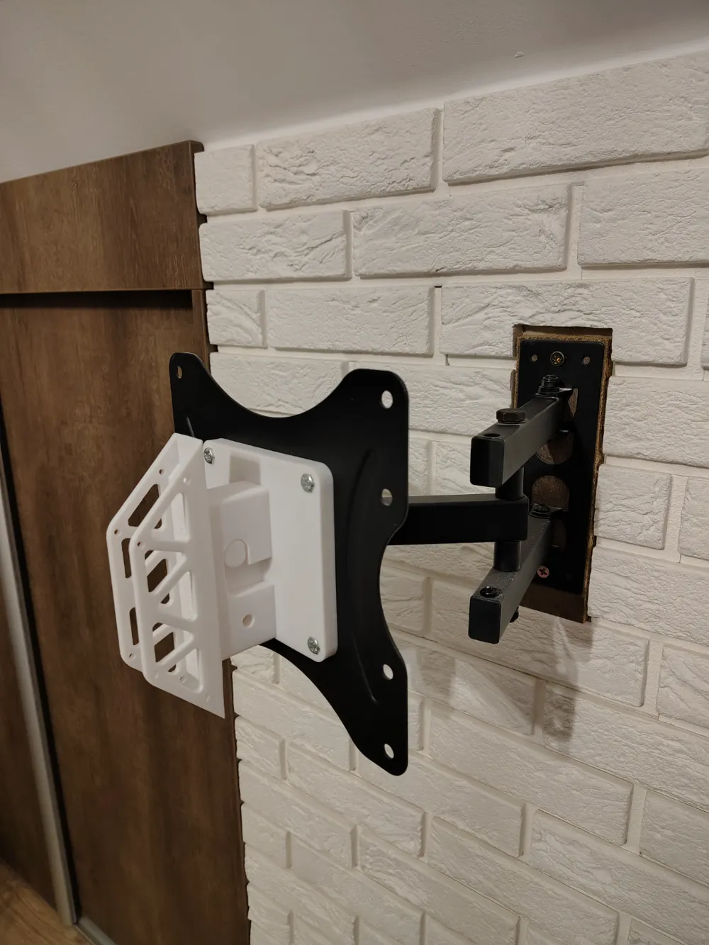 AMS lite QUICK wall mount / TV mount VESA100x100 by szczudlo robi ...