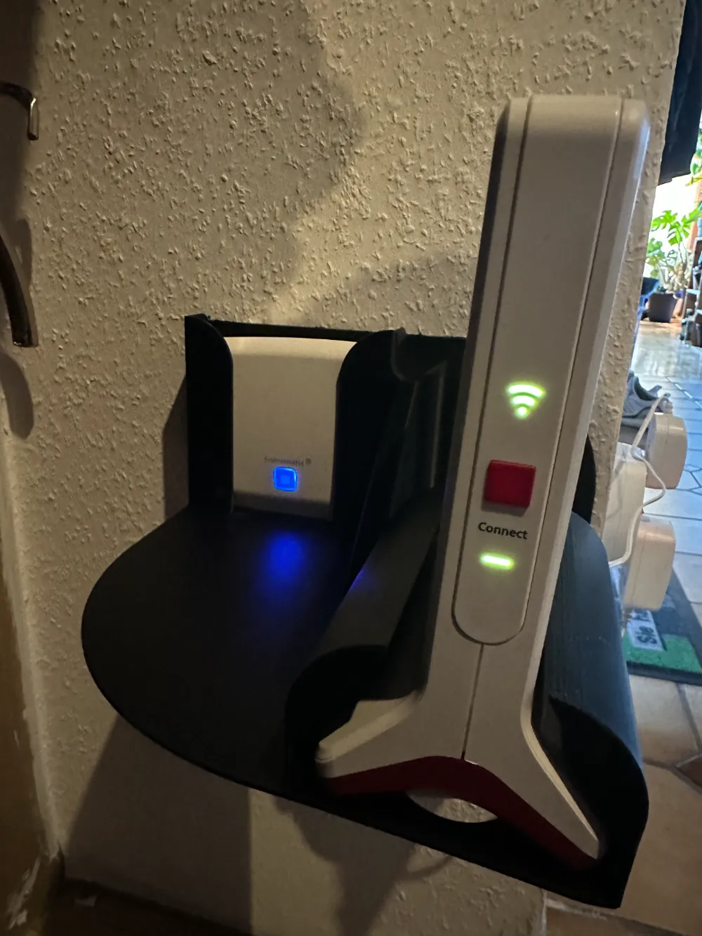 Fritzbox 6000 Wall Mount with Homematic IP by user_2041986670 - MakerWorld