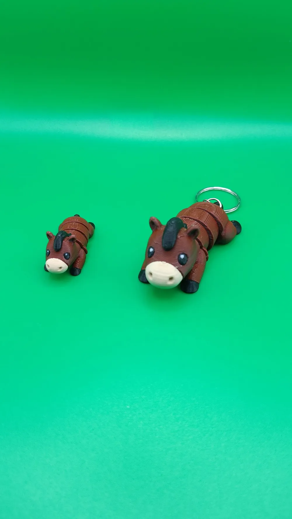 Cute flexi horse keychains and miniatures by Hikikomori3D MakerWorld ...