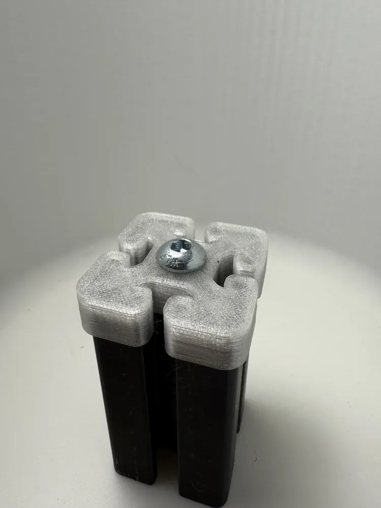 40x40 End Cap with M8 Mounting Point by FormaDelSol MakerWorld ...