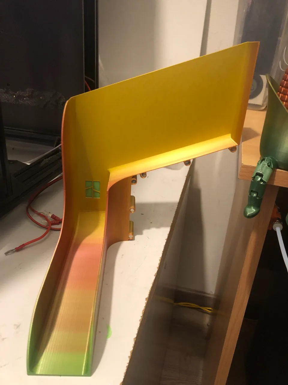 Simple Bambu Poop Slide by Calamaro88 - MakerWorld