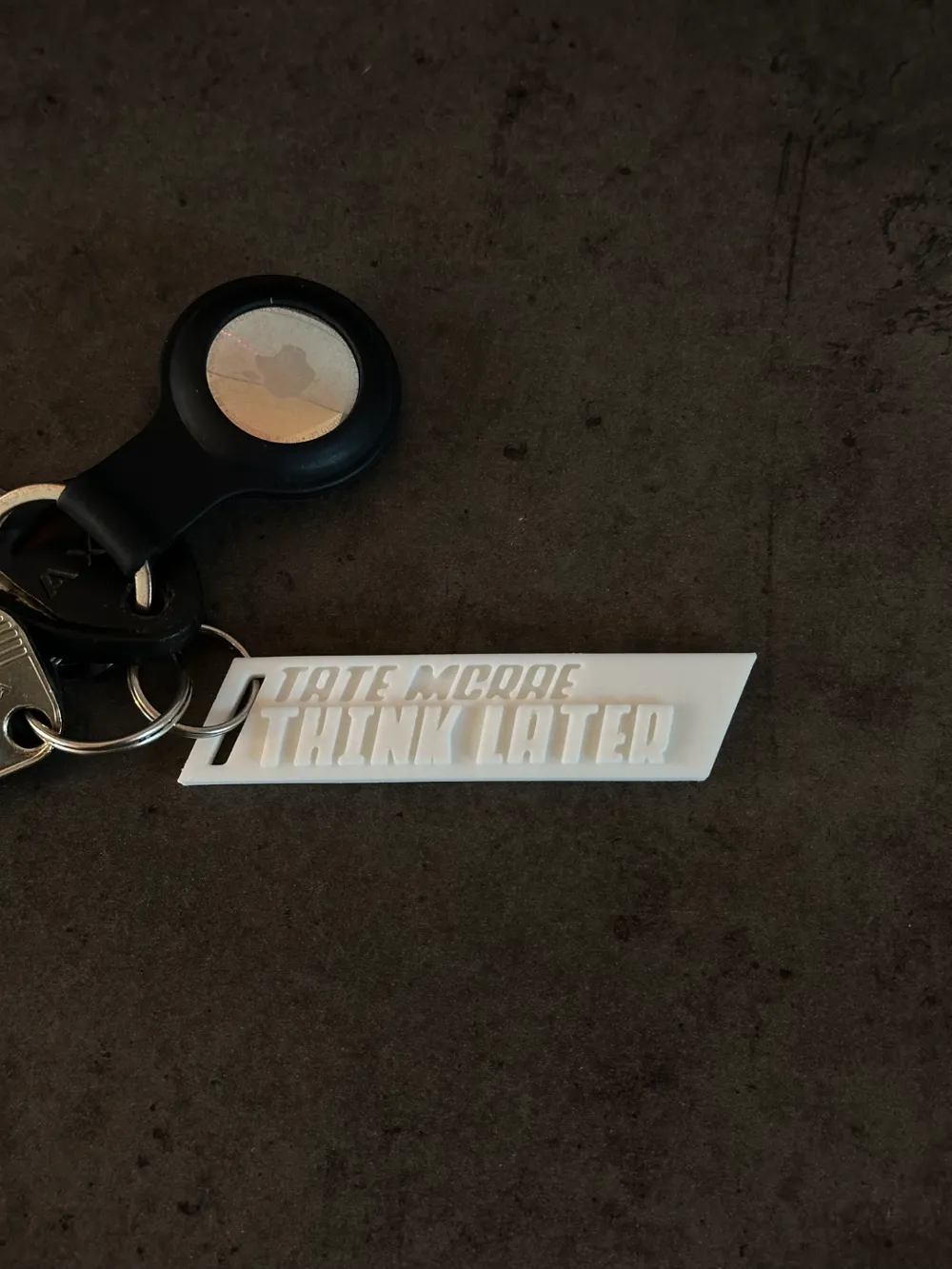 Tate McRae Keychain by ties MakerWorld: Download Free 3D Models