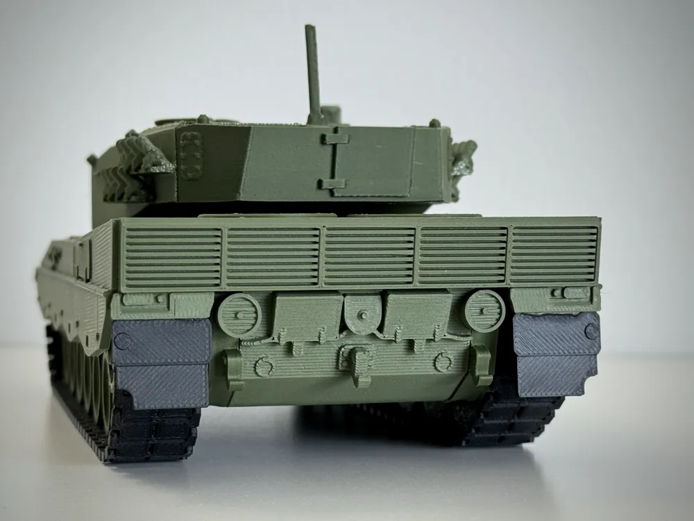 Tanque de Batalha Principal Protótipo Leopard 2 AV Escala 1/35 - Modelo ...