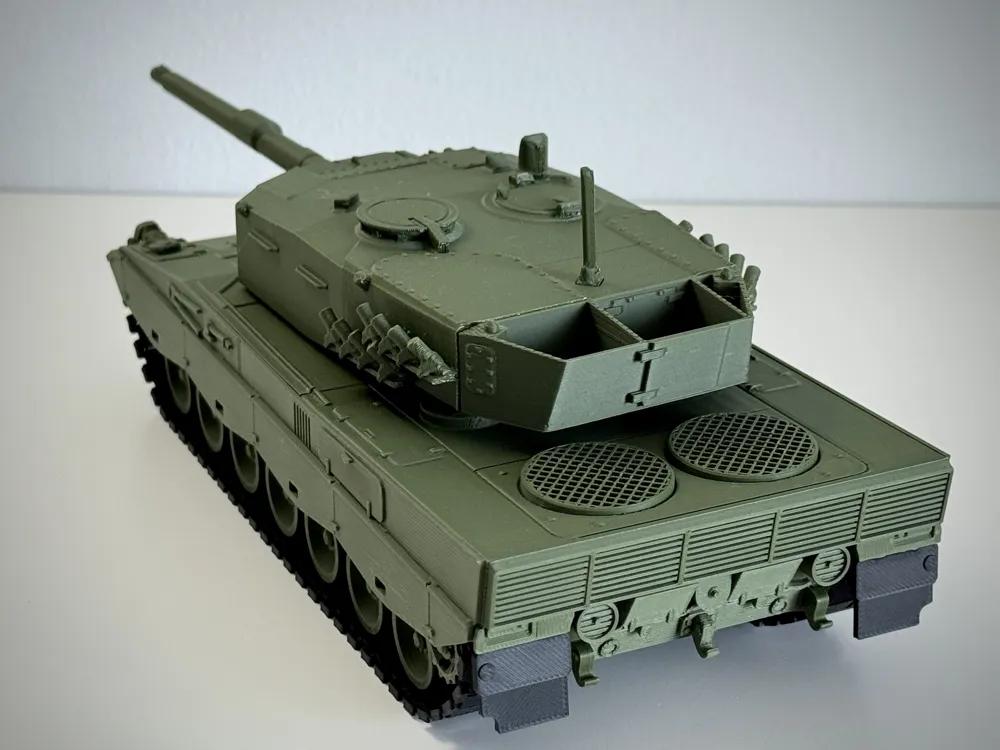 Tanque de Batalha Principal Protótipo Leopard 2 AV Escala 1/35 - Modelo ...