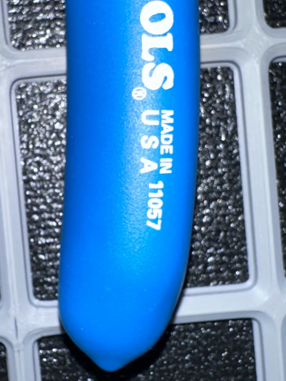 Klein Tools 11057 Wire Stripper Gridfinity Tray by FatCat - MakerWorld