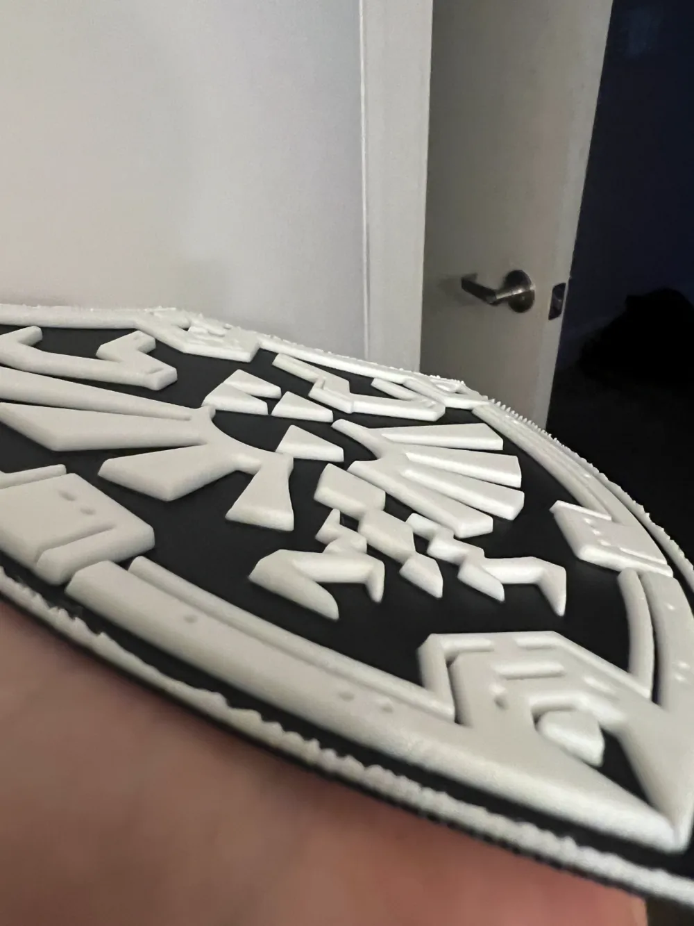 Zelda Hyrule Shield Sign by RP47 Designs - MakerWorld