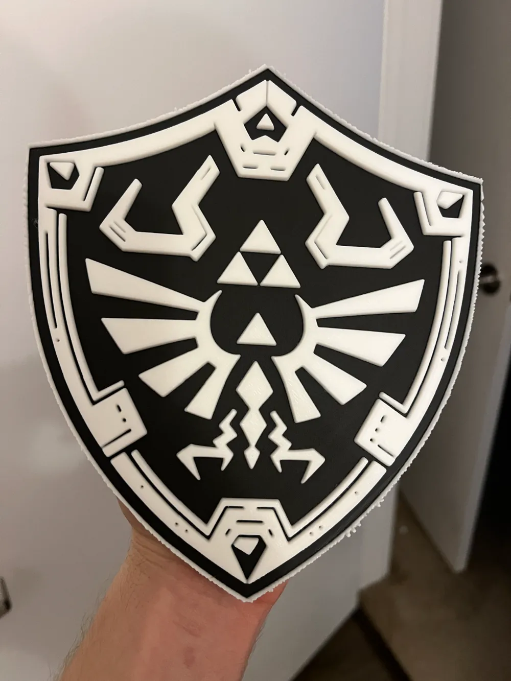 Zelda Hyrule Shield Sign by RP47 Designs - MakerWorld